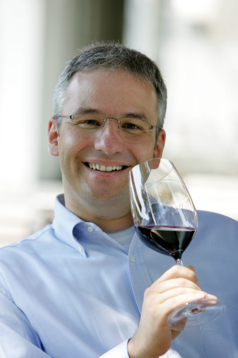 El Campeón Mundial de Sommeliers y Master of Wine, Markus del Monego ...